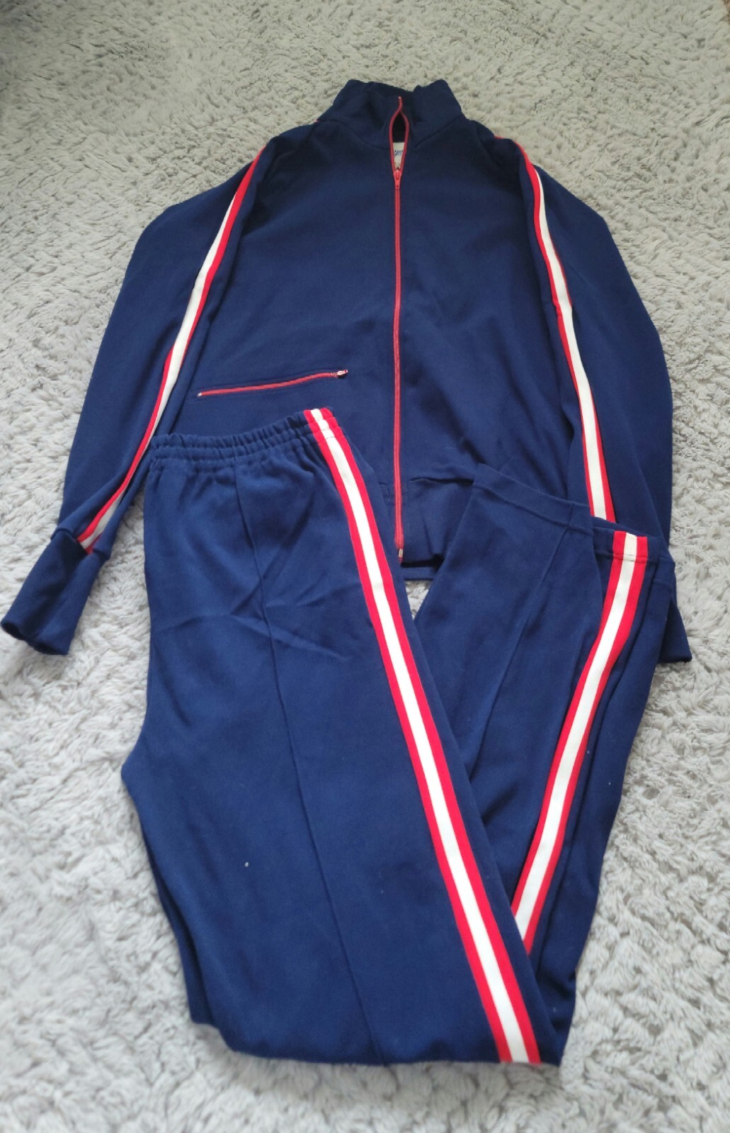 VINTAGE PLAYWAY OLD SCHOOL TRACK SUIT MENS SIZE LARGE - Gem