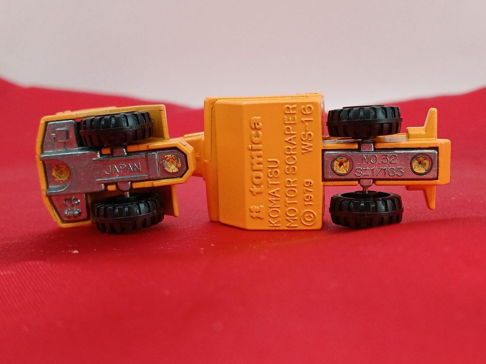 Tommy Black Box 32 Komatsu Motor Scraver WS16 | eBay