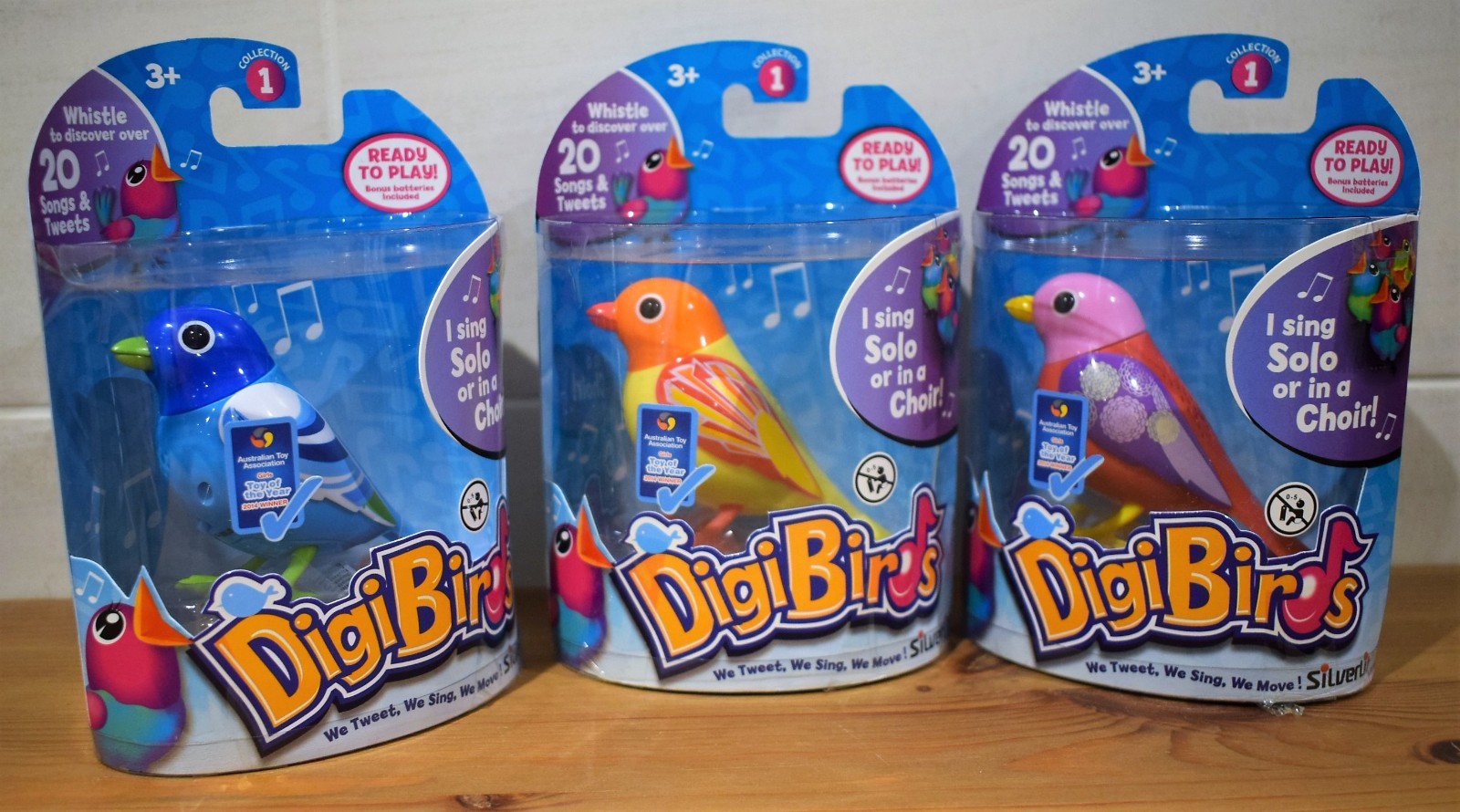 DIGIBIRDS COLOURFUL SINGING TOY BIRDS SING OVER 20 SONGS AND TWEETS ...