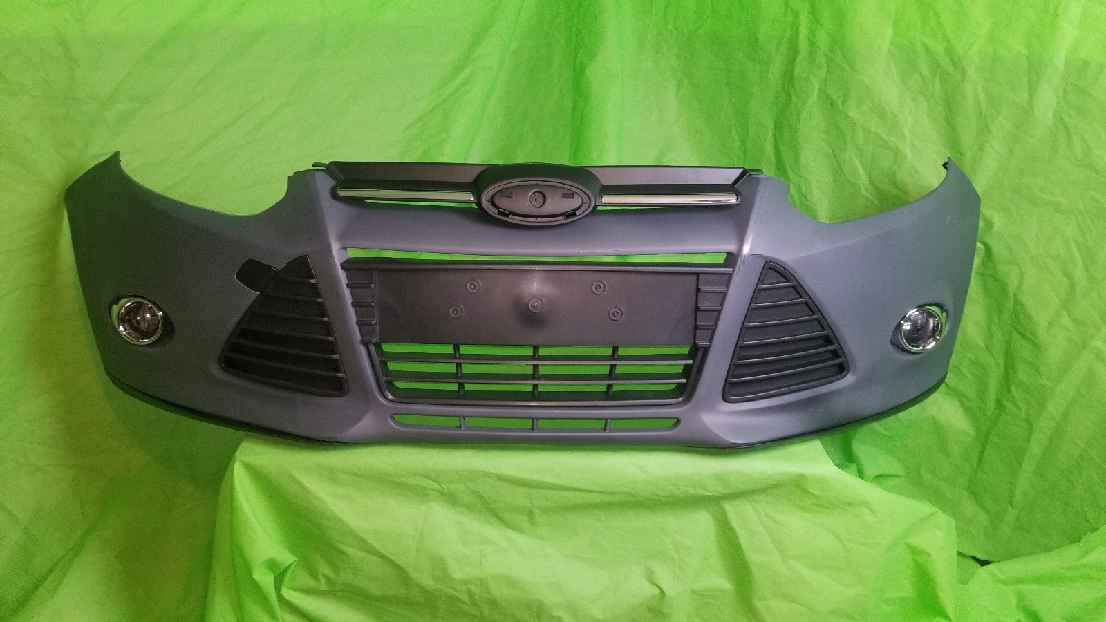 2012-2014 Ford Focus Front Bumper Cover With Fog Lights SEL SE