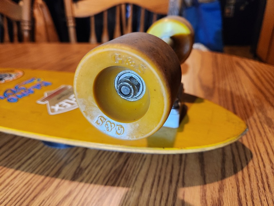 G&S 70's Vintage Fibreflex Kick Tail 27" G&S Wheels (×2), Trackers ...