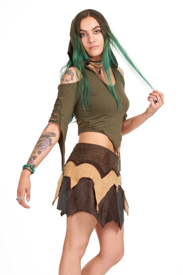 Slashed Back Top Cotton Pointy 3/4 Sleeves Crop Psy Trance Pixie Hood ...