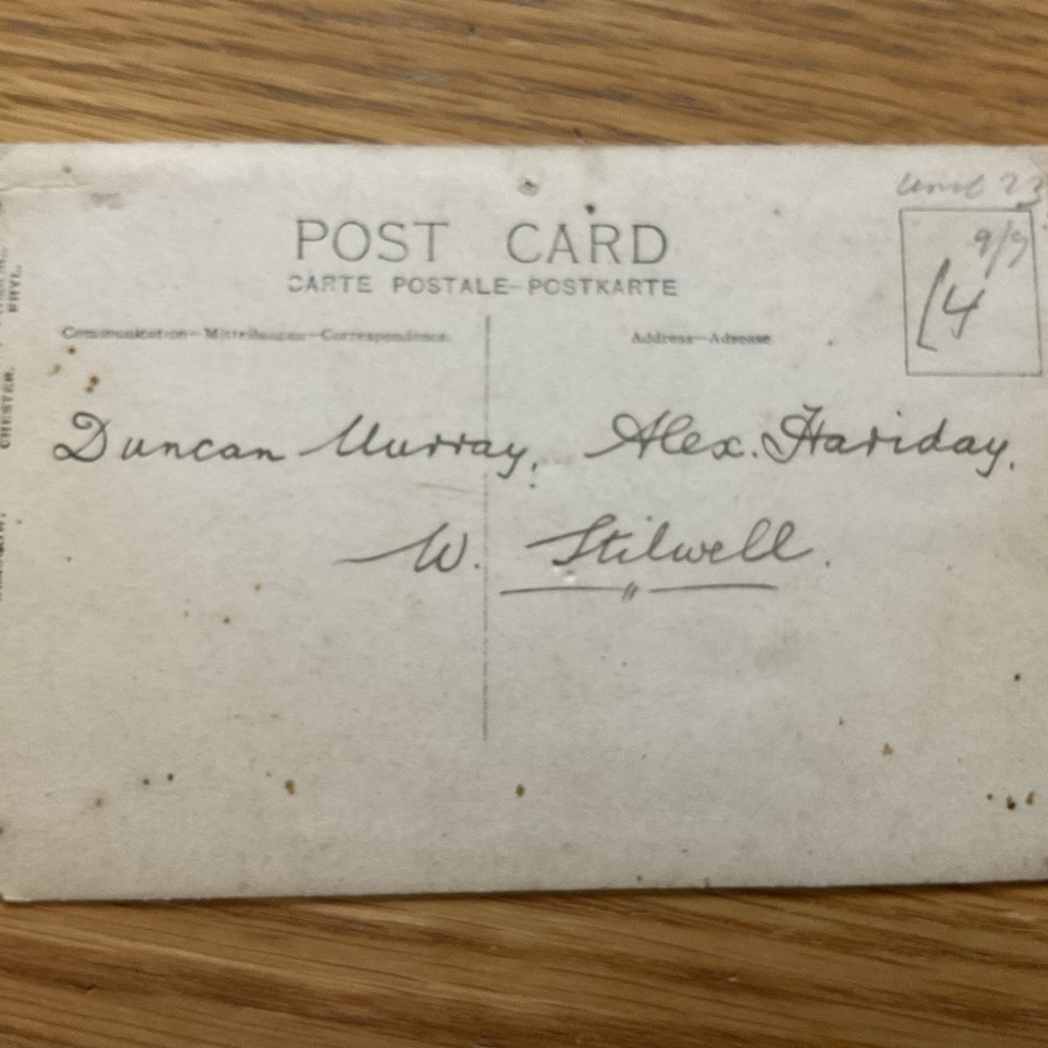 NICE COLLECTION OF 8 x WW1 & WW2 RELATED POSTCARDS. SOLDIERS & MORE ...
