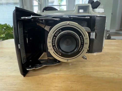 Vintage Kodak Tourist Folding Roll Film Camera | eBay
