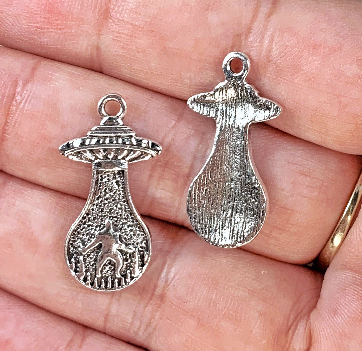 8 Alien bigfoot charm mix, UFO abduction, cryptid jewelry supplies, 4 ...