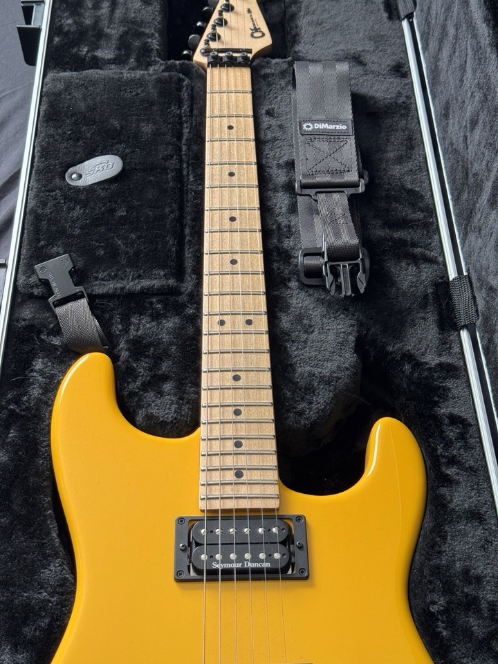 Charvel San Dimas 2009 - Taxi Cab Yellow HH Original Floyd Rose MADE IN ...