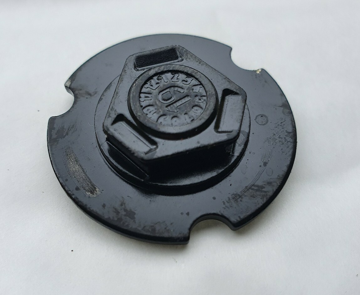 Genuine BMW 1 3 5 7 X5 REAR VIEW MIRROR MOUNT Windscreen Bracket disc ...