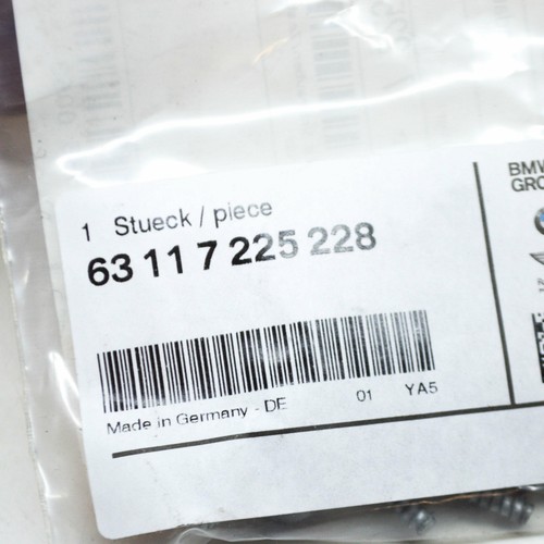 NEW BMW 7 F01 HEADLIGHT SCREWS REPAIR KIT 63117225228 7225228 OEM | eBay
