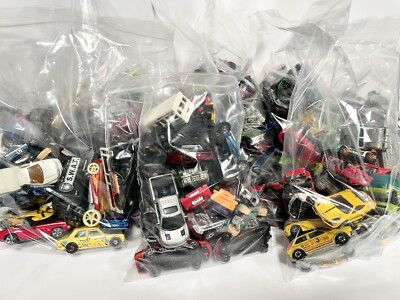 Random Lot Of 25 Toy Cars Trucks Hot Wheels Matchbox - Varying ...