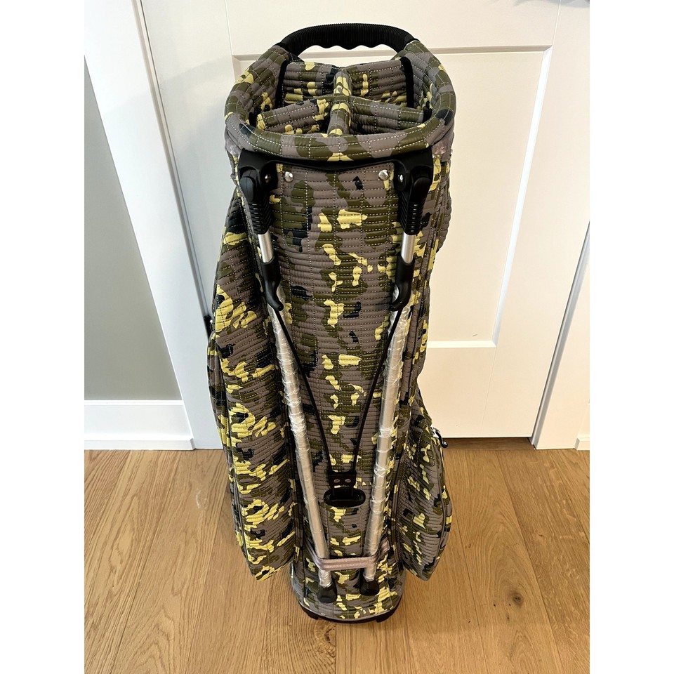 OUUL Camo Golf Club Stand Bag with 5 Way Divider, 6 Zipper Pockets ...