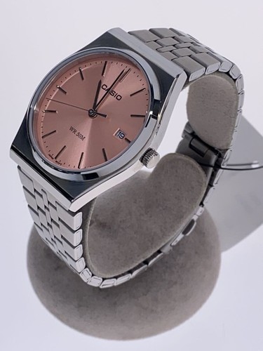 CASIO Pink Digital Watch SLV Case 1.46in Dial 1.18in Band 0.59in Wrist ...