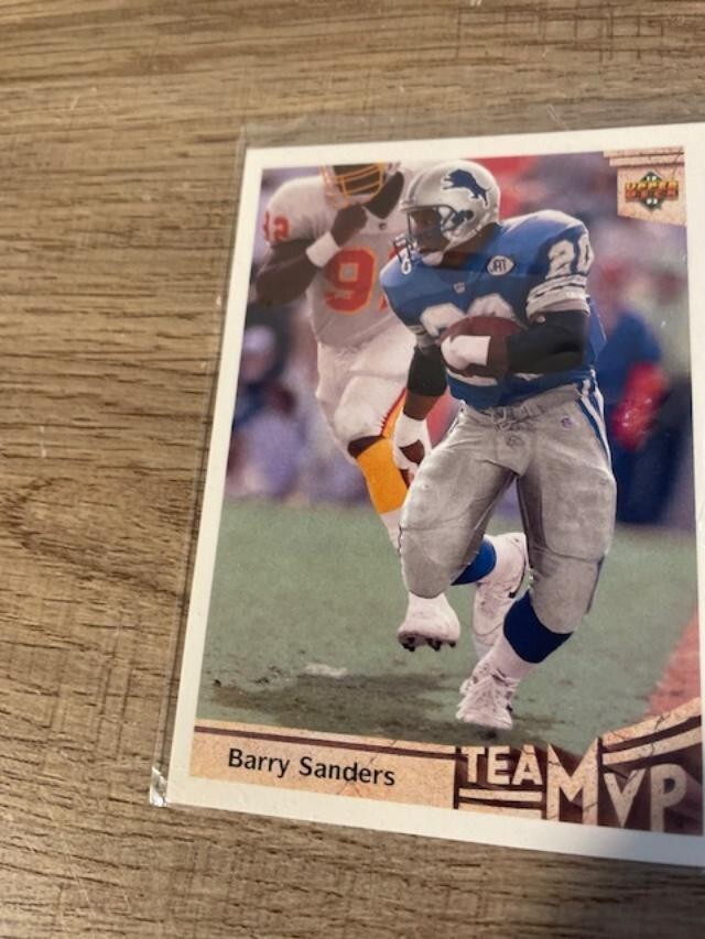 Barry Sanders LIONS 1992 Upper Deck Team MVP Football Card #368 | eBay
