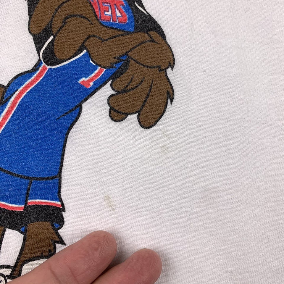 VTG 90s New Jersey Nets Looney Tunes T-Shirt Mens XL X-Large Taz Wile E ...