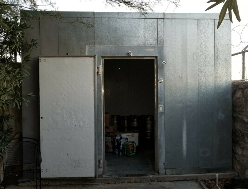 WALK IN COOLER 8X10 OR WALK IN FREEZER | eBay