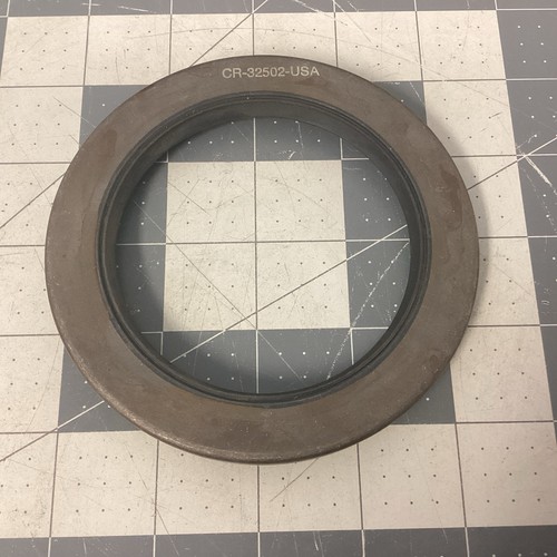 CR 32502- USA Oil Seal (LQS28C) | eBay