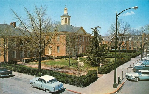 Easton, MD Maryland TALBOT COUNTY COURT HOUSE 50's Cars VINTAGE ...