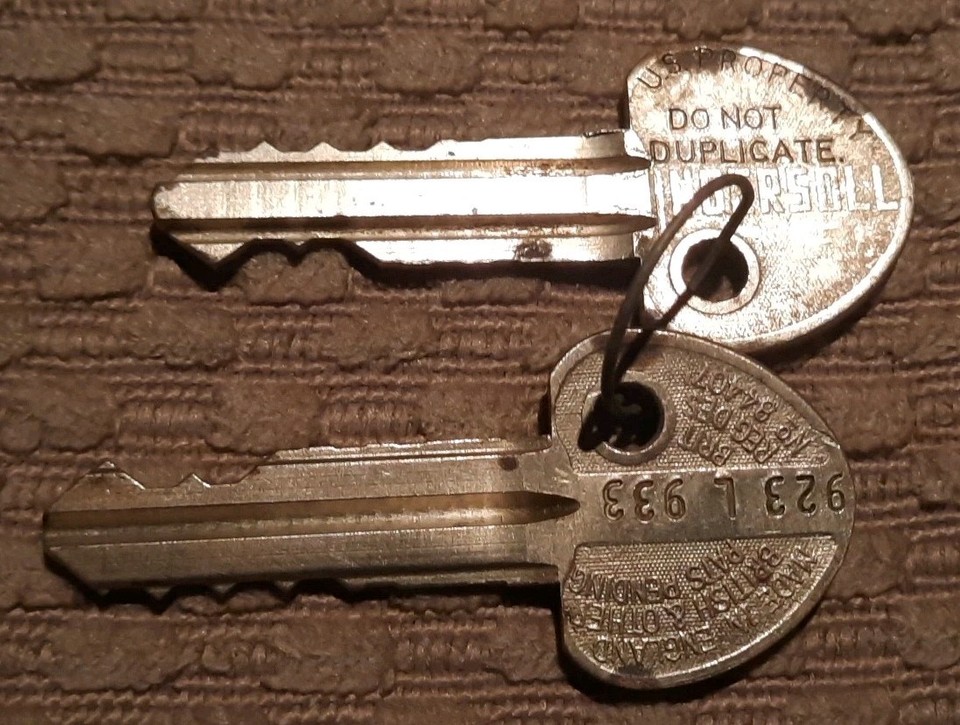 Miracle Lock Company U.S Military Lock Ingersoll w/ (2) Keys | eBay