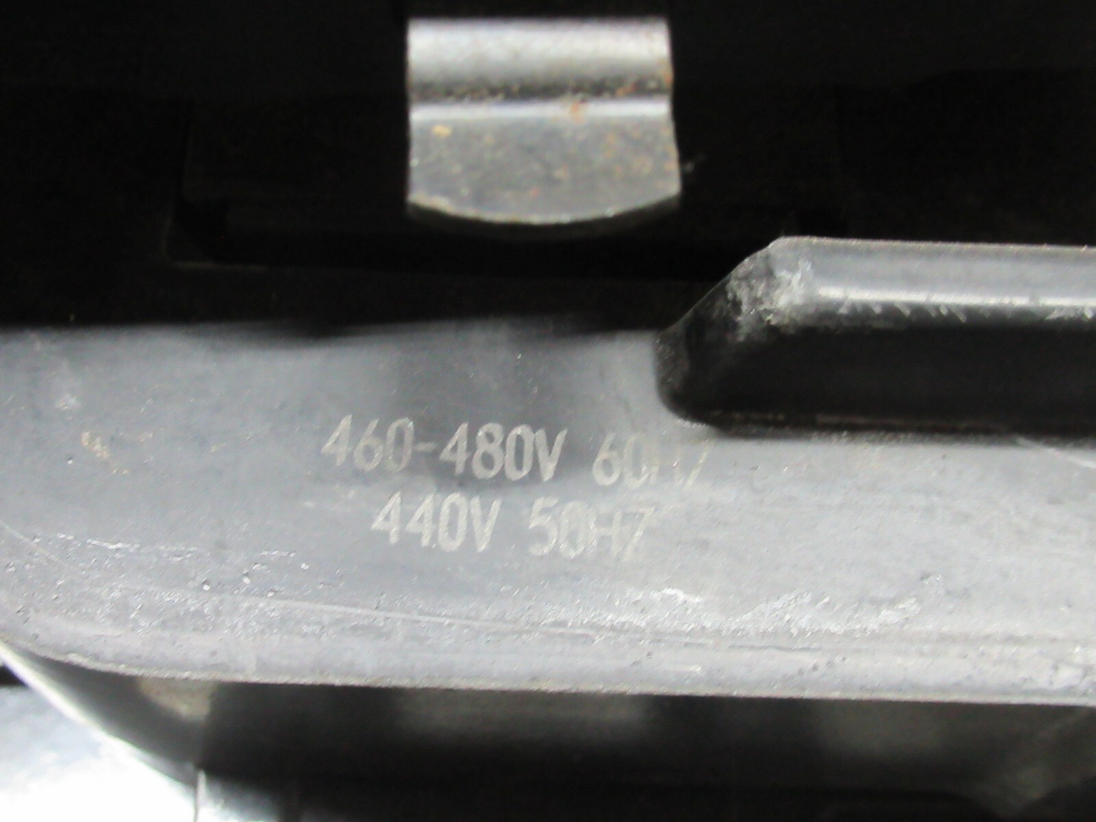 GE CONTACTOR CR305E0**AALH NEMA SIZE 3 600 VAC 100 AMP 50 HP 480 VOLT ...