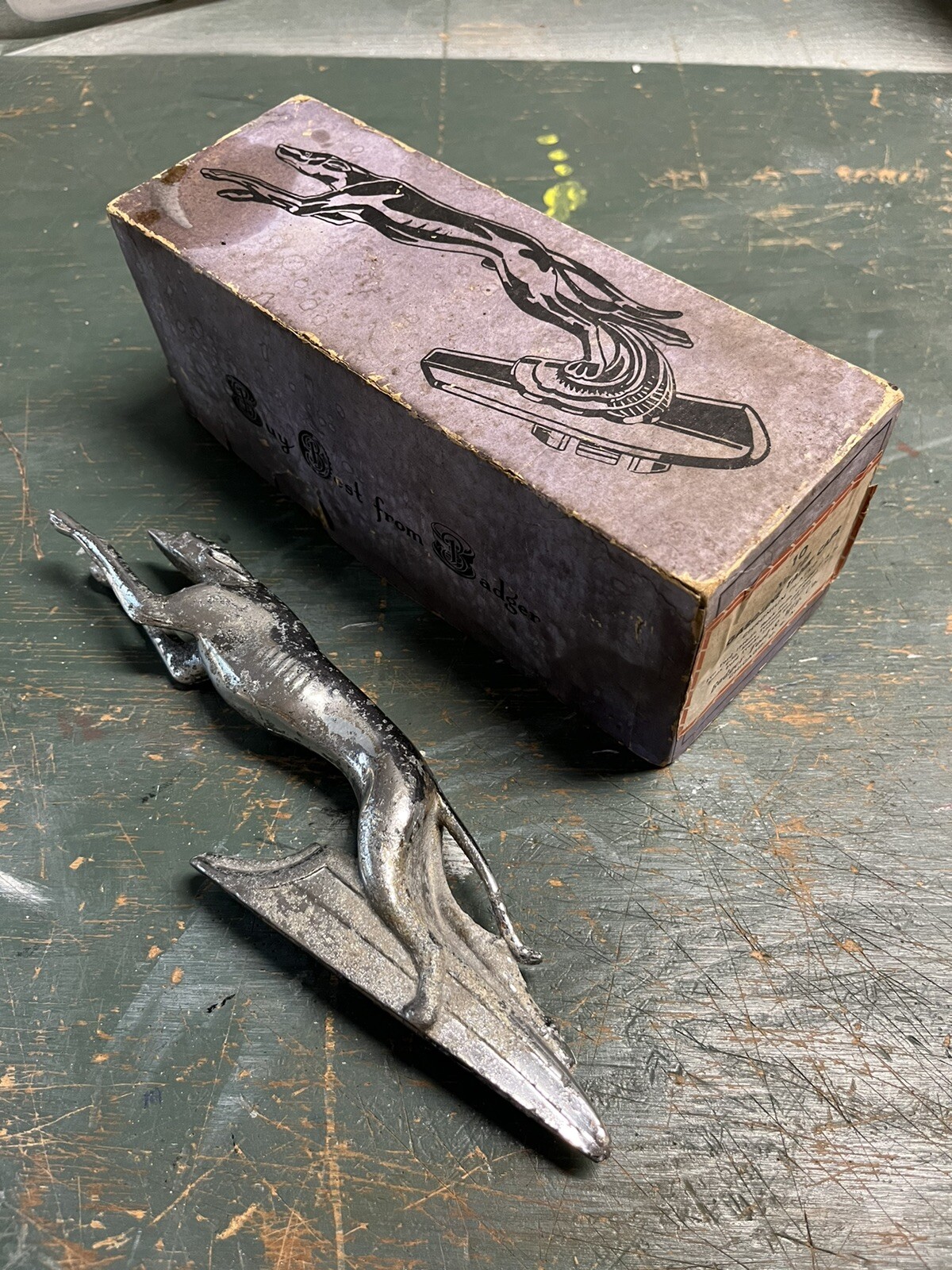 Badger 1930s FORD GREYHOUND HOOD ORNAMENT Box RADIATOR CAP MASCOT ...