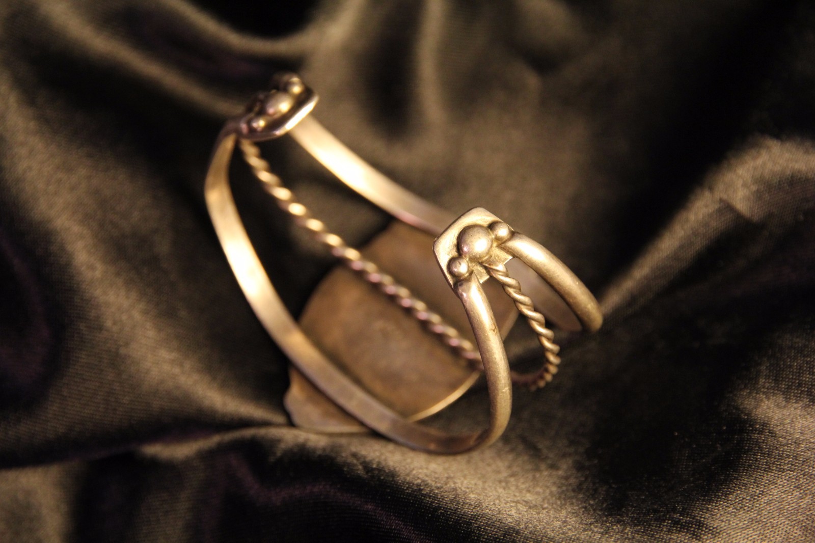 TOM SAM NAVAJO - STERLING SILVER & TURQUOISE- CUFF BRACELET - BEAUTIFUL ...