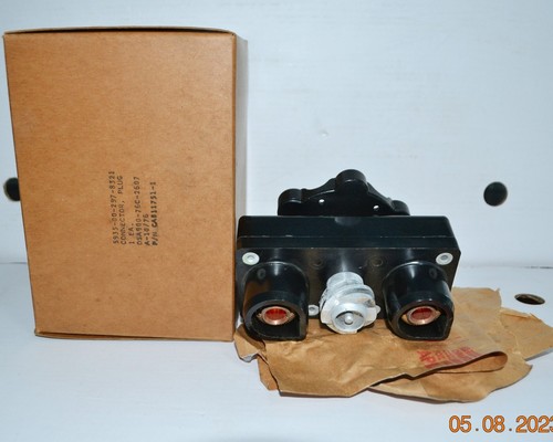 ITT CANNON #11751 #CA11751 Aircraft Battery Connector Plug Nos | eBay