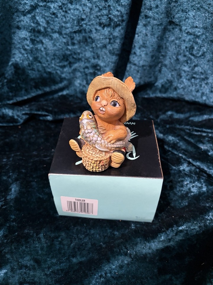 8 x Boxed Pendelfin Rabbit Figurines Collectable Vintage Collection VGC ...