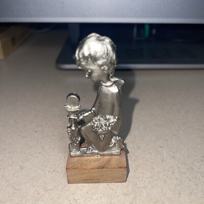 Vintage PELTRO CESELLATO A MAND ITALY VINTAGE PEWTER COMMUNION BOY ...