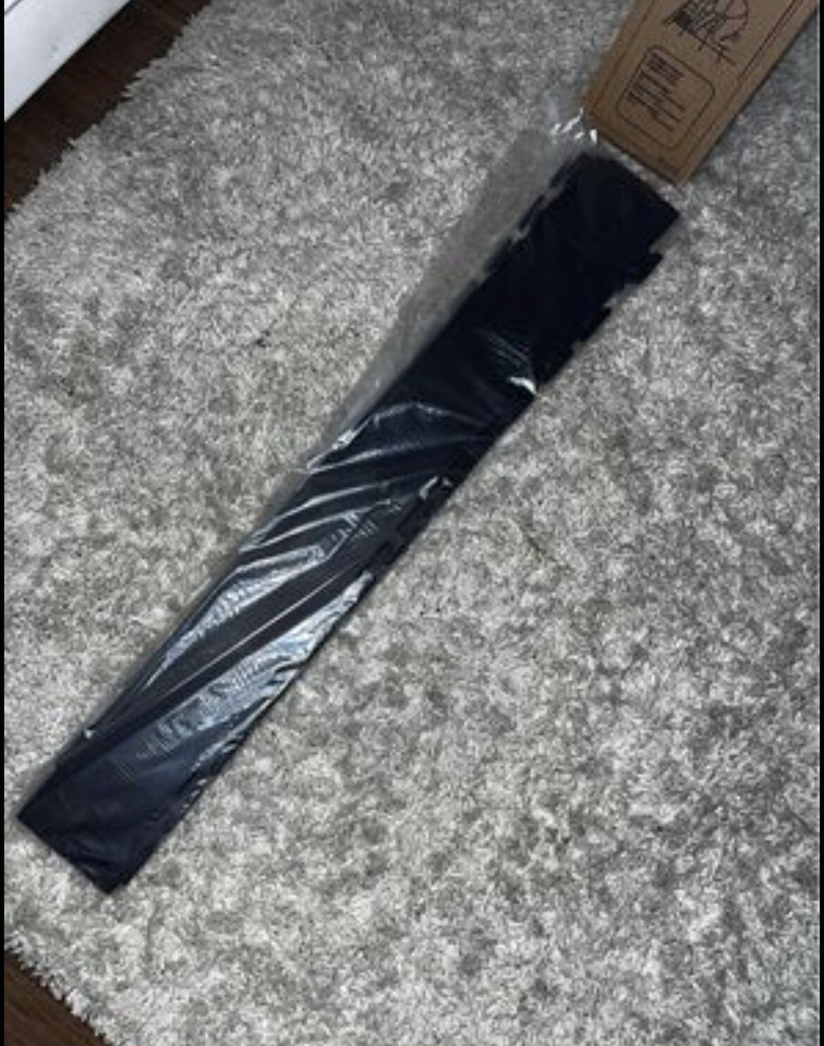 Blue Hawk 4-Pack 0.25-in x 2.5-in x 20-in PVC Plastic Tile Black 338683 | eBay