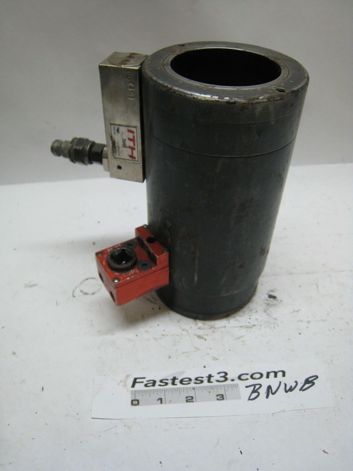 ITH M36 SINGLE STAGE 1-3/8 HYDRAULIC BOLT TENSIONING CYLINDER D5985 | eBay
