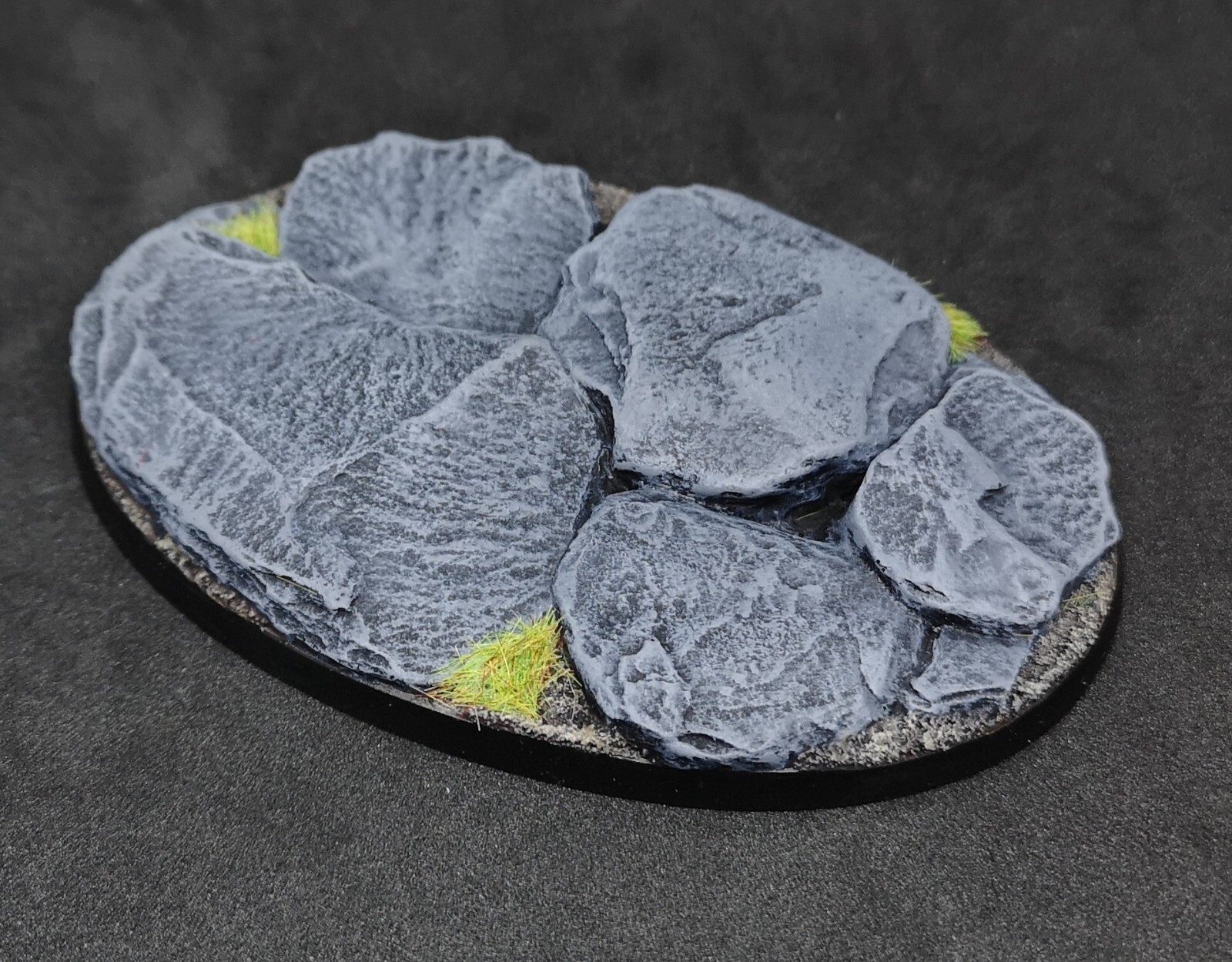 105mm x 70mm oval resin base Rock Stone Slate for Warhammer 40k AoS ...