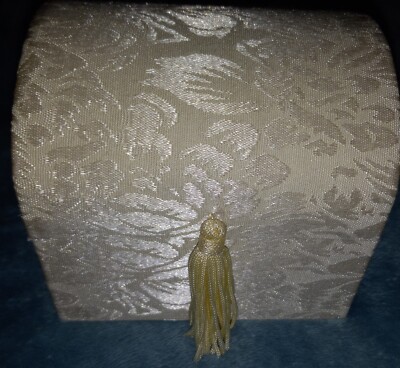Angel Worry Box 3 Spun Glass Angels With Gold Trim In A White Brocade ...