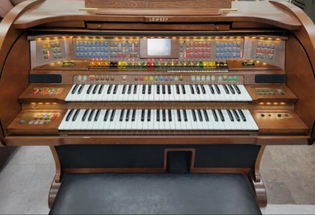 Lowrey Organ Stores