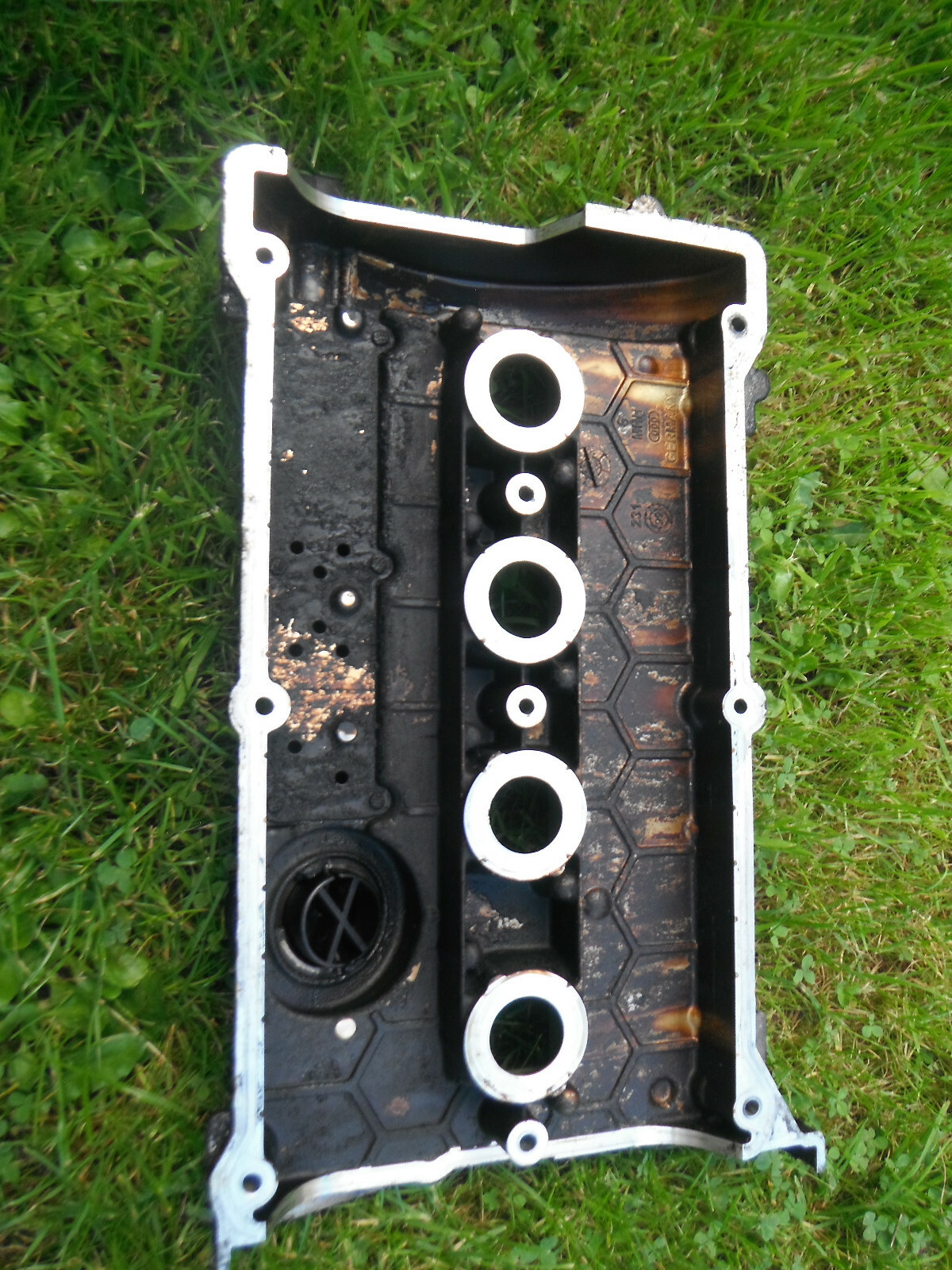 CAM ROCKER COVER VW Beetle Jetta Golf MK4 Audi TT 1.8T Genuine - 06A ...