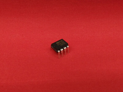 Circuit intégré DIP8 // VIPER 12A | eBay