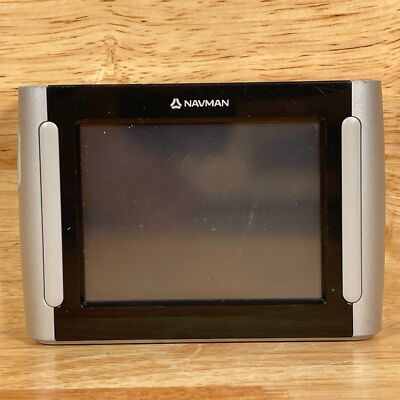 Navman S30 Silver Bluetooth 32 MB Capacity 3.5" Touch Screen Satellite ...