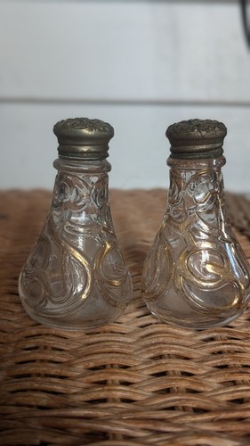EAPG Gold Filagree Salt Pepper Clear Glass Shaker Set | eBay