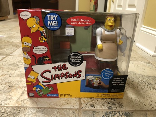 The Simpsons Exclusive LUNCH LADY DORIS Voice Activation IntelliTronic ...
