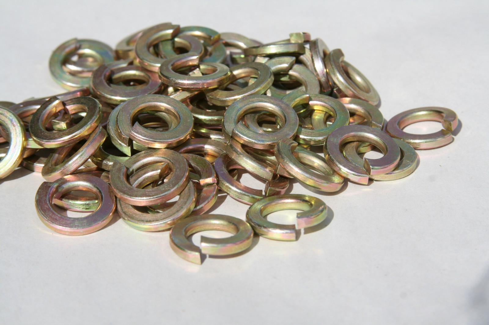 100 THRU 1000 PIECES 1/4" THRU 1/2" MED SPLIT LOCK WASHERS GRADE 8 ZINC ...