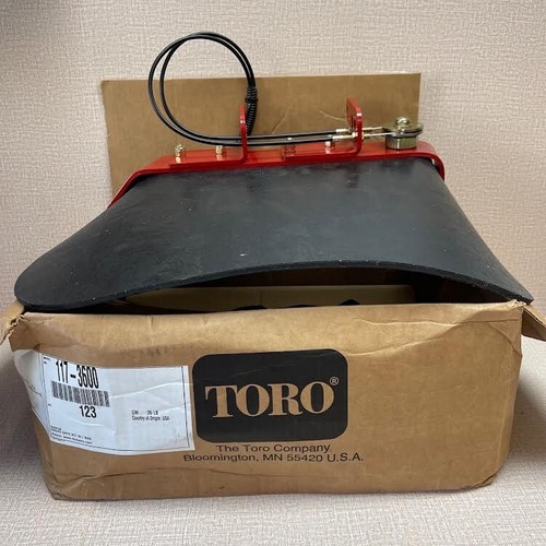 Toro 117-3600 Operator-Controlled Discharge Chute Kit with Bag for Lawn ...