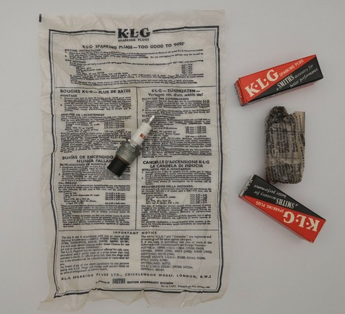 KLG F70 Detachable Spark Plug Set Of n.2 Spark Plugs New Old Stock True ...