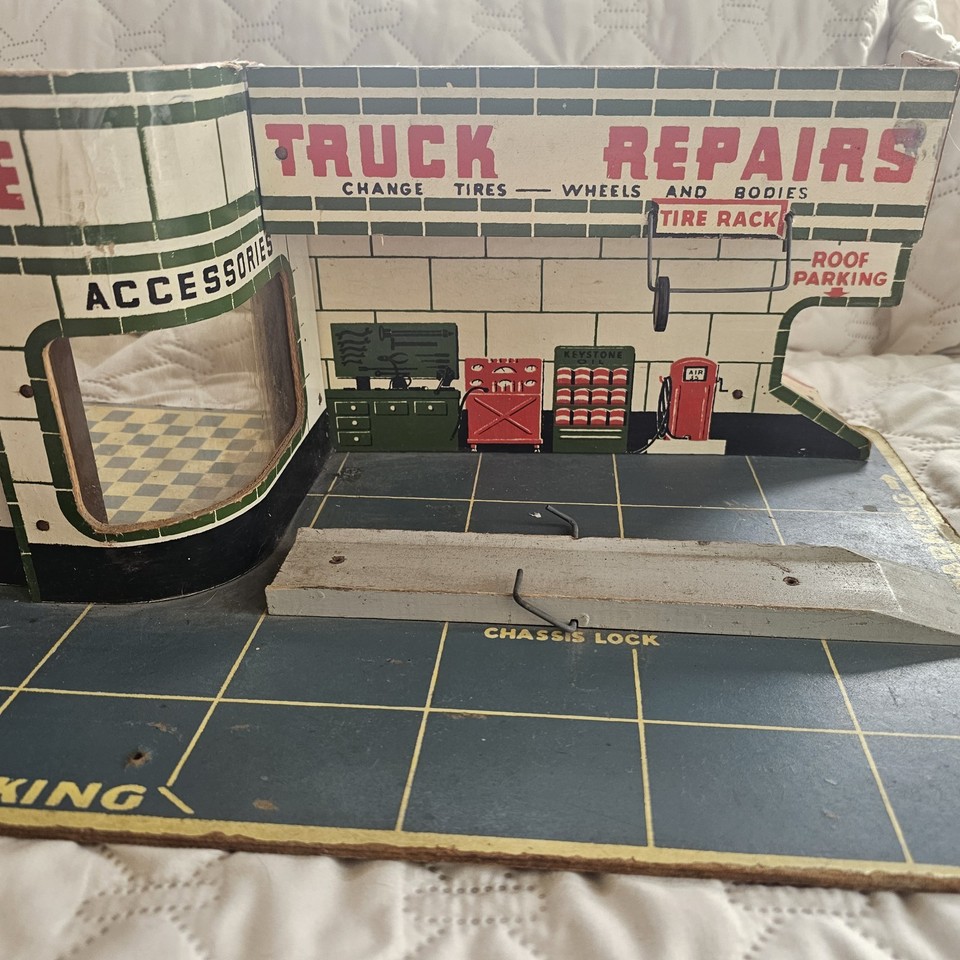 Super Service Station 1950's Toy Gas Station Wood Plywood And Hardboard ...