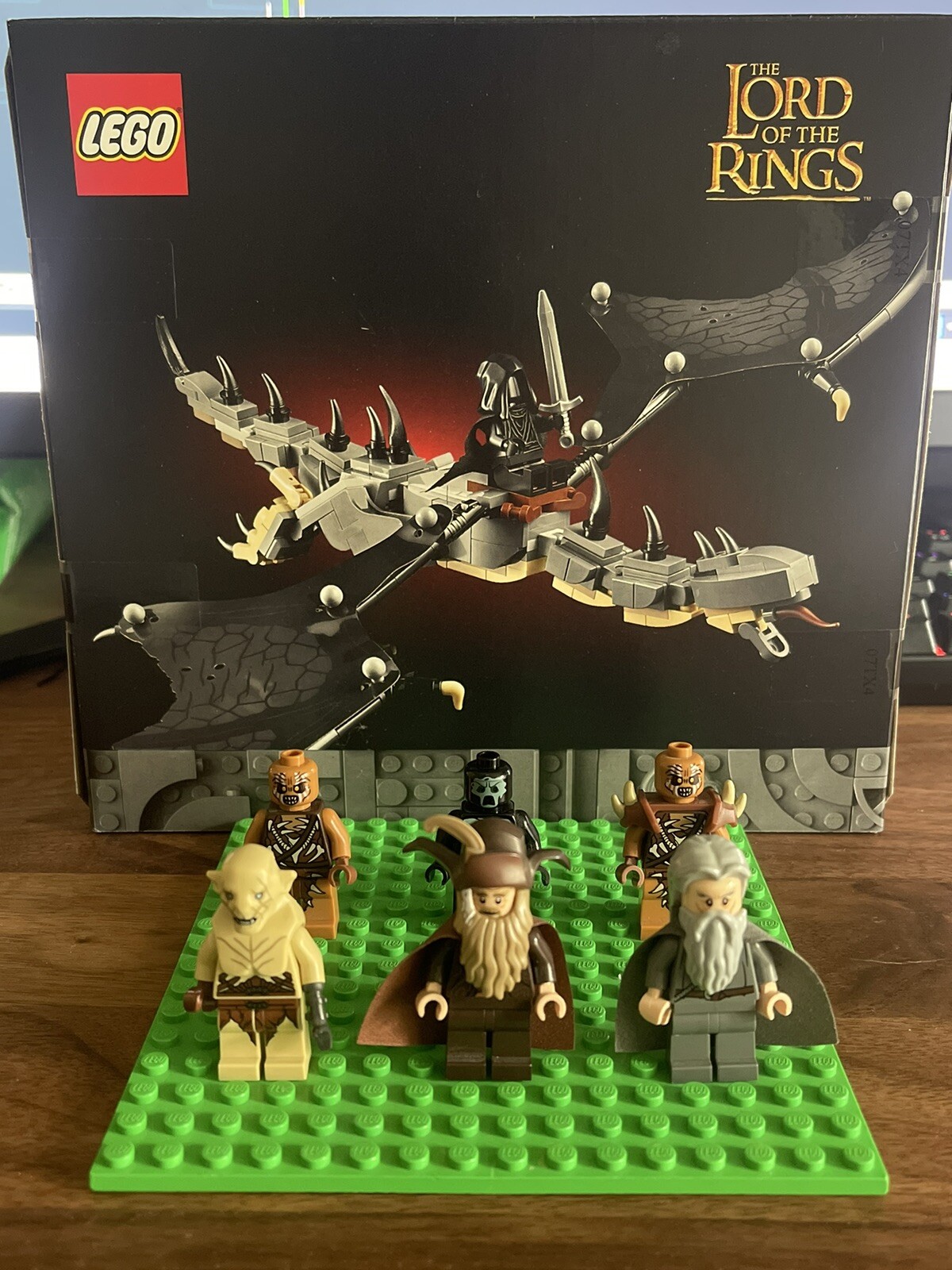 LEGO The Lord of the Rings: Fell Beast Set 40693 GWP + Dol Guldur ...