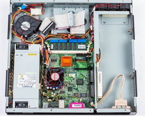 1U Rackmount Chassis Intel Pentium III DFI ITOX IF15 Retro Windows 98 ...