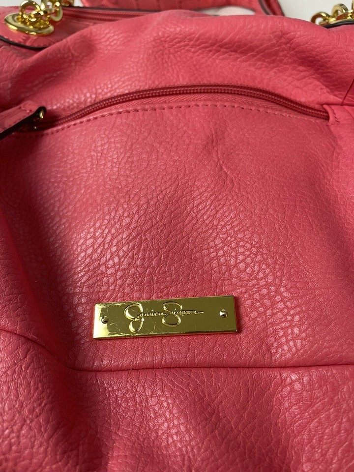 Jessica Simpson JS5292 Handbag Pre-owned Pink With gold Hardware Faux ...