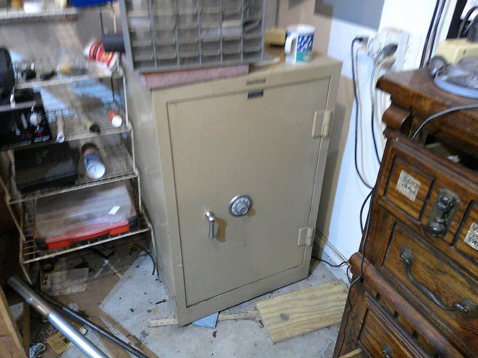 Shaw Walker Security Safe Second Safe Inside Meilink Different shaw-walker-security-safe-second-safe-inside-meilink-different
