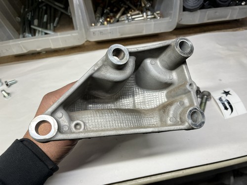 04-08 Acura TSX K24a2 Front Engine Mount Bracket | eBay