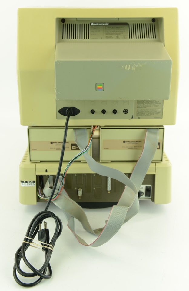 Apple IIe Computer A2S2064 W/ 2x Disk II Drives & Apple Monitor A2M2010 ...