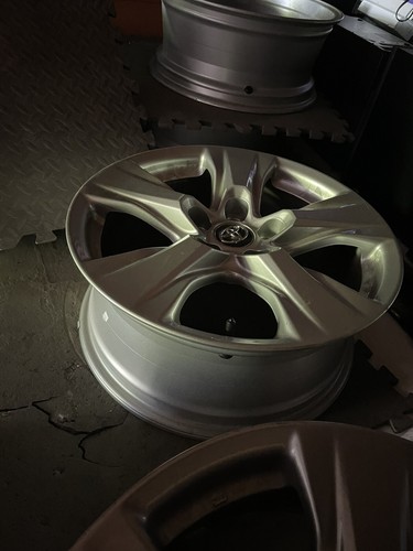(set Of 4)Toyota RAV4 Original Silver Wheels Rims + Caps 17" ( Off New ...
