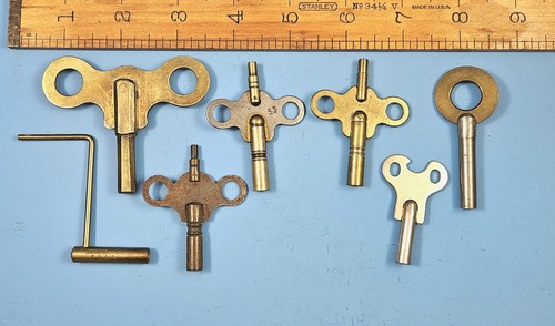 Lot of 7 vintage clock winding keys - different styles | eBay