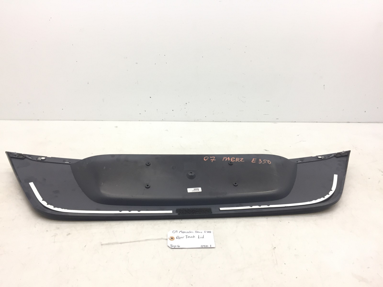 07 08 09 MERCEDES BENZ E350 REAR TRUNK LID TAILGATE LICENSE PLATE OEM ...